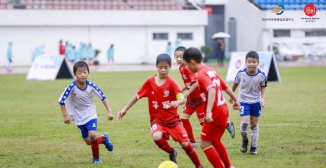 雨战喜迎亚运 活力杭州2021年杭州青少年足球精英交流赛揭幕 腾讯新闻