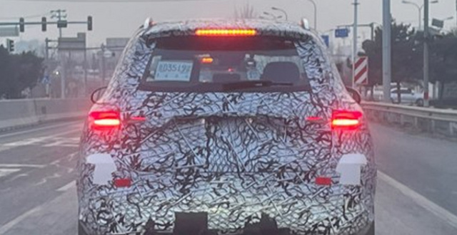 奔驰全新GLC国内谍照！尺寸更大了，还要换C级同款1.5T_腾讯新闻