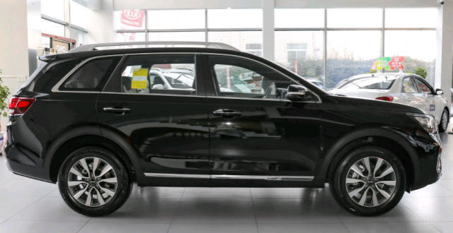 卖不动也不停产！中型合资SUV：2.0T＋6AT＋7座，加92汽油_腾讯新闻