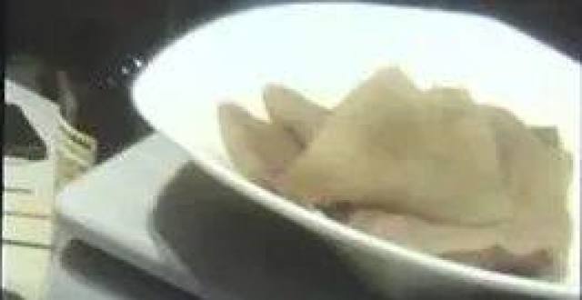 海底捞摊上事儿了！200g毛肚实际只有138g！网友：下次吃火锅要带秤_腾讯新闻