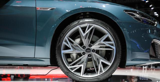 价格不高于70万，限量1000台，全新上汽奥迪A7L先行版开启预定_腾讯新闻