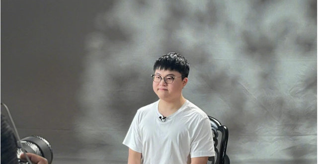 FPX乐乐遭UZI粉丝爆破，深夜发文道歉，并未辱骂Uzi_腾讯新闻