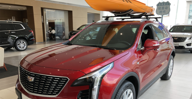 探店凯迪拉克XT4，全系搭载2.0T＋9AT，卖得最好的却是最低配车型_腾讯新闻