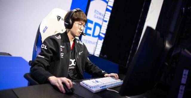 外媒发布S11四强选手KDA排名：EDG Meiko排名第7_腾讯新闻