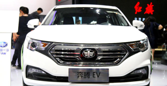 奔腾B30EV，质保究竟从什么时间开始？一汽奔腾、安特智行，都出来说说呗_腾讯新闻