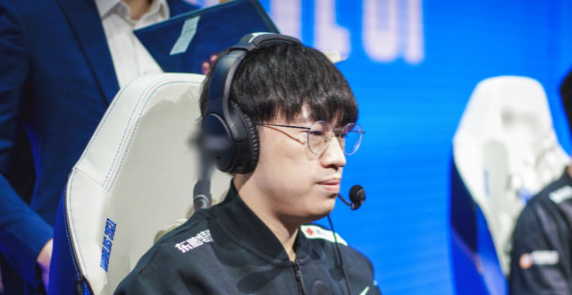 RNG打算6亿卖LPL名额？QG老板爆料：RNG还欠债3亿_腾讯新闻