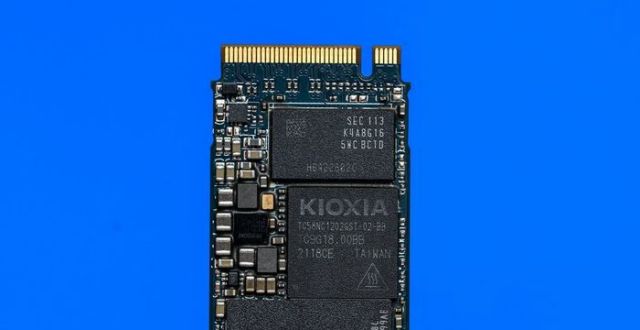 铠侠 EXCERIA G2 1TB SSD评测：RC10继承者，大厂“真香”SSD的续作？_腾讯新闻