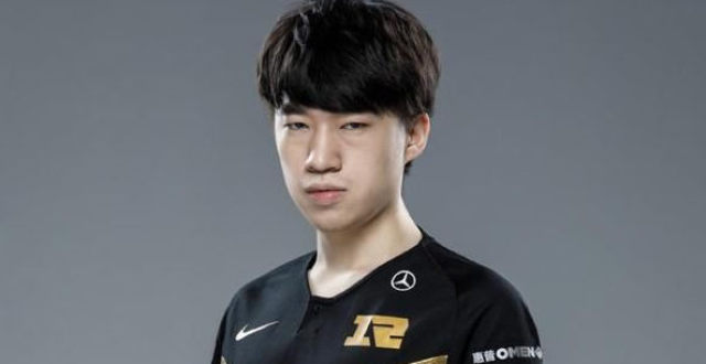 LOL：LNG揭竿而起，买Doinb后有望预定S12冠军，RNG怒斥卖队谣言_腾讯新闻