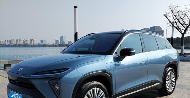 同为中型纯电SUV：蔚来ES6和宝马iX3应该怎么选？_腾讯新闻