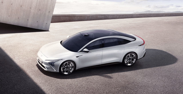 蔚来ET7、智己L7、威马M7和哪吒S谁更强？除了激光雷达还有黑科技_腾讯新闻