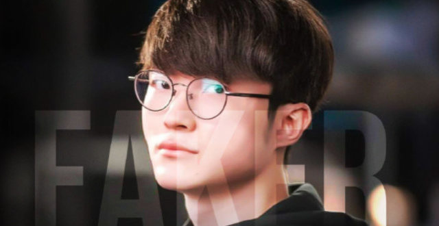 “Theshy还有机会留在IG！”Doinb谈LPL转会现状，Faker与T1续约_腾讯新闻