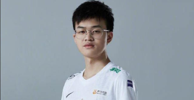 “Xun身败名裂”，NEST上打出3大离谱操作！IG官博因此沦陷，粉丝怒喷：最丢人的打野_腾讯新闻