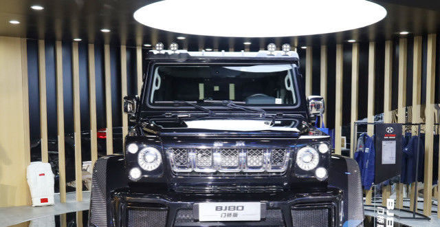 北汽版的大G，BJ80新车型亮相，外观很霸气，搭载3.0T动力_腾讯新闻