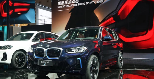 新款宝马iX3颜值运动，续航力强，售价39.99万起，是你的菜吗？_腾讯新闻