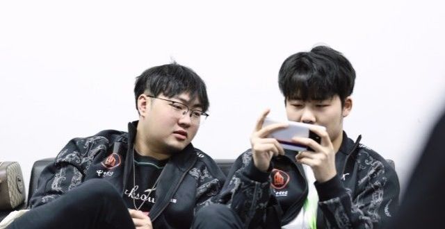 LGD零封RW侠把AG逼入绝境，想升S组击败MTG是前提，还要看WE脸色_腾讯新闻