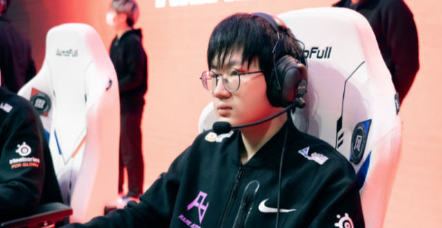 正式开始西征！RA轻取FPX，严君泽：RNG输得不冤_腾讯新闻