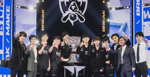 签下EDG冠军监督！RNG传出多个消息，Cryin去留存疑_腾讯新闻
