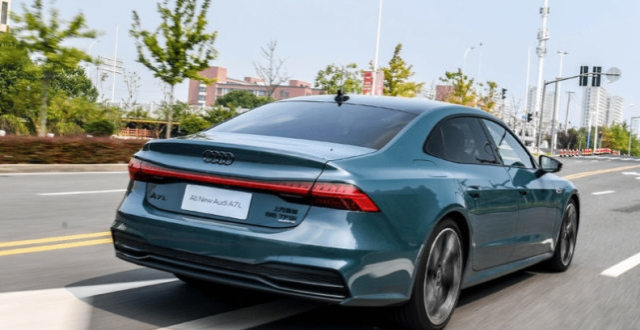 上汽奥迪A7L单月仅卖262辆？哪个环节出了问题，网友说出了症结！_腾讯新闻