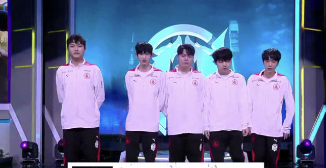 AG3-1战胜hero，初晨9次MVP断层第一，S组又有希望了_腾讯新闻