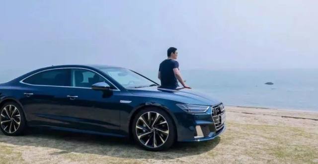 3.0T＋空气悬挂，行政级轿车之巅！试驾上汽奥迪A7L_腾讯新闻