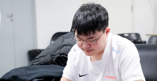 BLG输V5后Uzi微博发文，内容引发热议，网友：他真的成长了_腾讯新闻