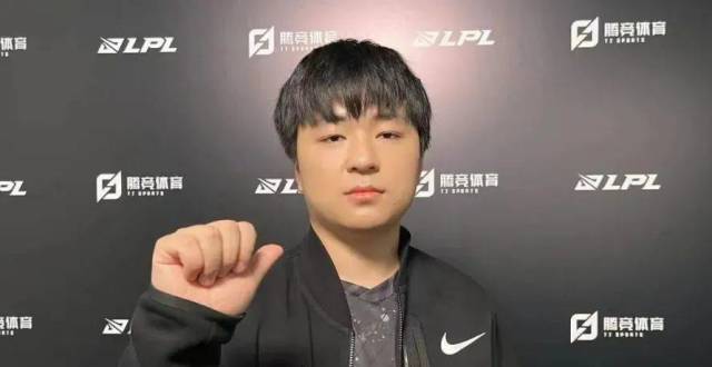 【春季赛专访】OMG.shanji：我会选择OMG大部分原因是因为队伍能让我看到能走得更远的希望_腾讯新闻