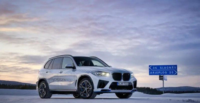 国产宝马X5L算什么 烧氢的宝马X5比3.0T还强 续航500km_腾讯新闻