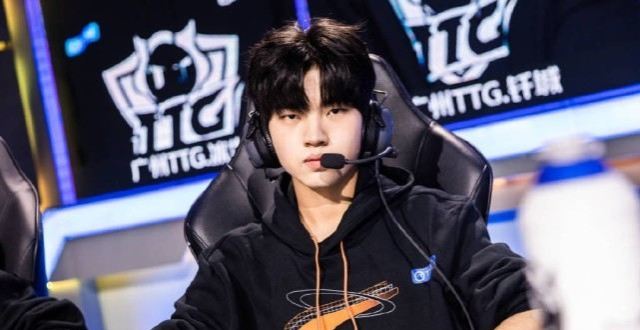 TTG与XYG赛前前瞻！网友预测张大仙buff加持，TTG很有可能输比赛_腾讯新闻