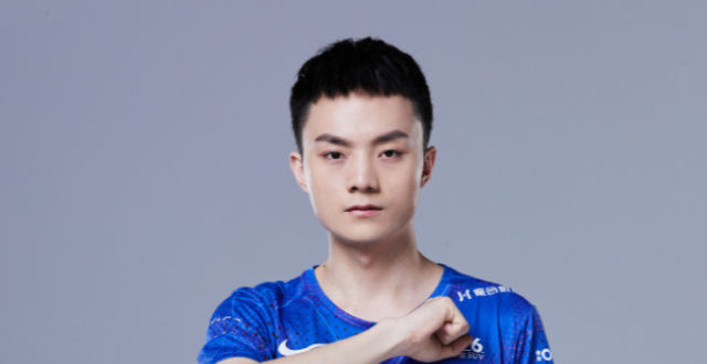 海外网友热议EDG不敌LNG：Light是LPL最强AD！jiejie看起来很糟糕_腾讯新闻