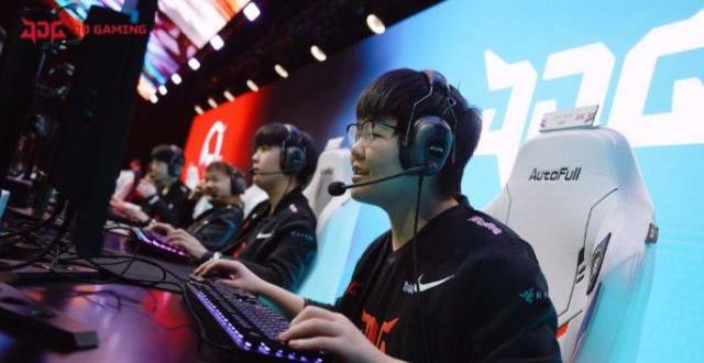 JDG 2-0 WBG 369“圣经杰斯”抢大龙一锤定音_腾讯新闻