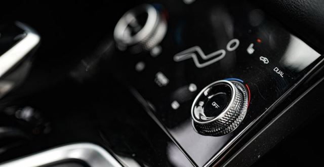 2.0T的跨界SUV不到13万，奔腾B70S更值得买吗？_腾讯新闻