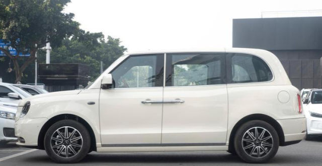 复古电动MPV，个性对开门，33.98万开卖的吉利LEVC TX，卖给谁？_腾讯新闻