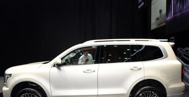 长城坦克500正式上市：33.5万元起售，全系3.0T＋9AT＋48V轻混_腾讯新闻