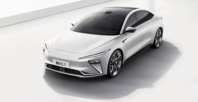 3.87秒破百，4月底开始交付，智己L7 Pro售40.88万元_腾讯新闻