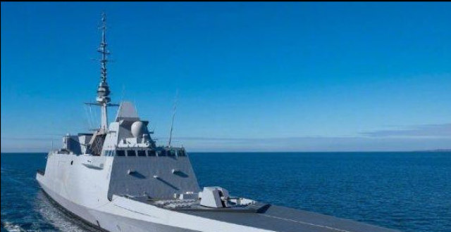 海自新一代30FFM型护卫舰正式服役，我们的下一代护卫舰还会远吗_腾讯新闻