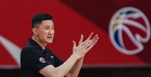 CCTV5直播辽粤战G2，郭艾伦烦躁，蒋兴权作用大，杜锋能否赢第2局_腾讯新闻