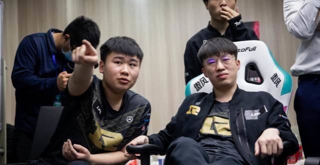 2022MSI赛含金量十足！5届MSI冠军聚首，互有羁绊打的都是恩怨局_腾讯新闻