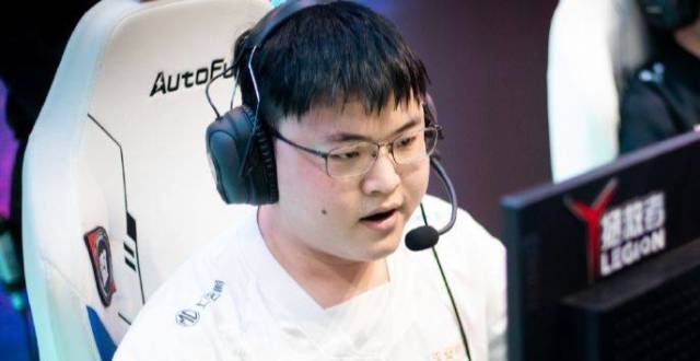 957辟谣：Uzi要去JDG是假的，他自己知不知道他要去啊？_腾讯新闻