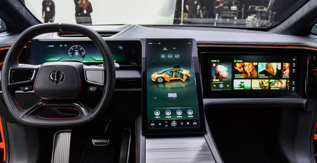 高合HiPhi X座舱内13大亮点，68万买这车香不香？_腾讯新闻