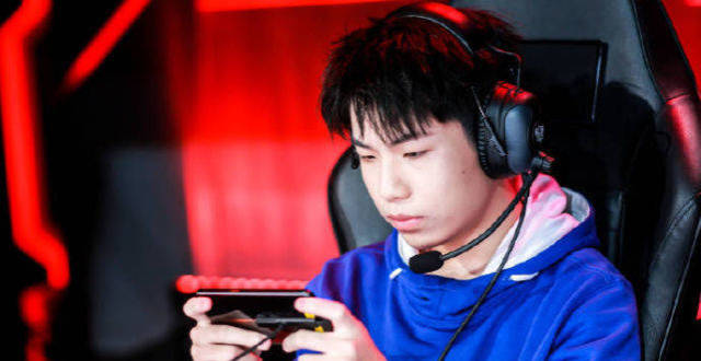 KPL：estar与狼队FMVP对比，fly一个顶三个，花海坦然清融轮番来_腾讯新闻