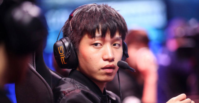 MSI历届FMVP盘点：ADC选手出现两次，上单位置还空着_腾讯新闻