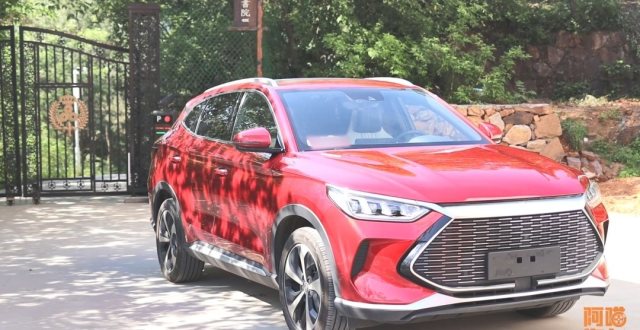 十几万最值得推荐的SUV，比亚迪宋PLUS DMI，月销两万台靠什么？_腾讯新闻