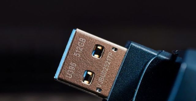 aigo U396 固态U盘评测：把U盘当SSD来用？这个我觉得可以_腾讯新闻