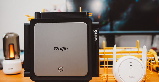 8天线＋8颗独立放大器加持，锐捷星耀X32 PRO WiFi6路由器上手实测_腾讯新闻