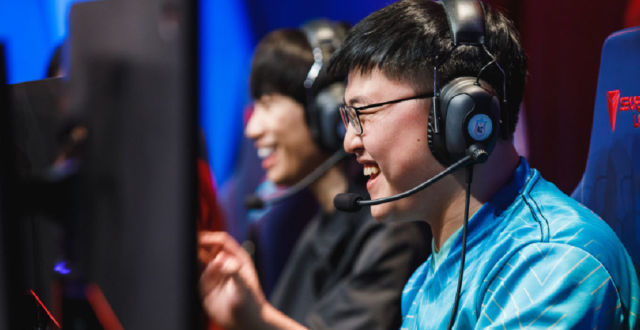 放弃LPL夏季赛，小狗Uzi吐露心声，Doinb的爆料映入现实_腾讯新闻