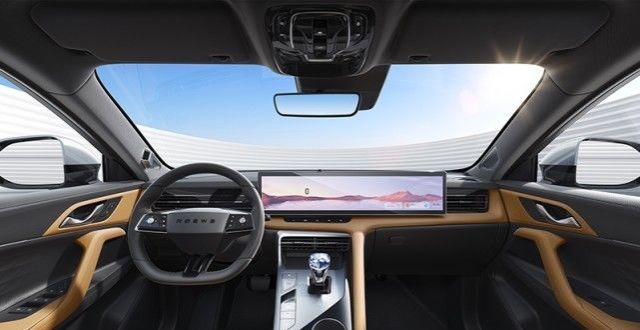 全新第三代荣威RX5：27寸无边界滑移屏＋“情感交互座舱”_腾讯新闻