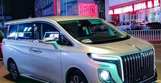 红旗“低价”轿车将停产！转投新H5、豪华MPV，卖17万贵么_腾讯新闻