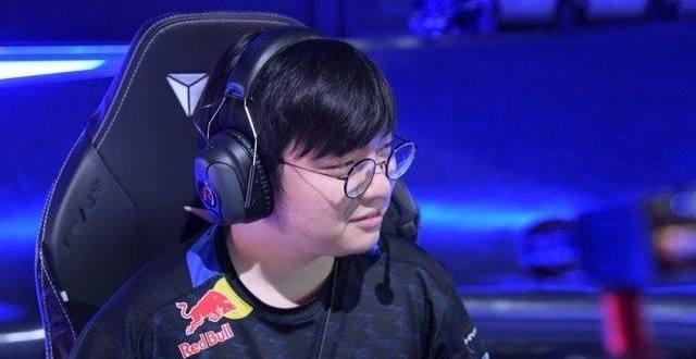 BeryL点评LPL：他们的冠军队伍辅助和打野实力比LCK更强！_腾讯新闻