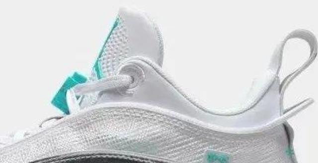 “银角大王”太帅了吧！低帮郭艾伦 AJ36 PE 终于来了！_腾讯新闻