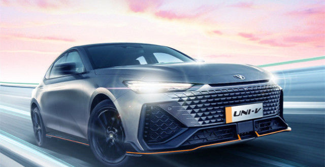 最大马力233匹，长安UNI-V 2.0T扮猪吃老虎？_腾讯新闻